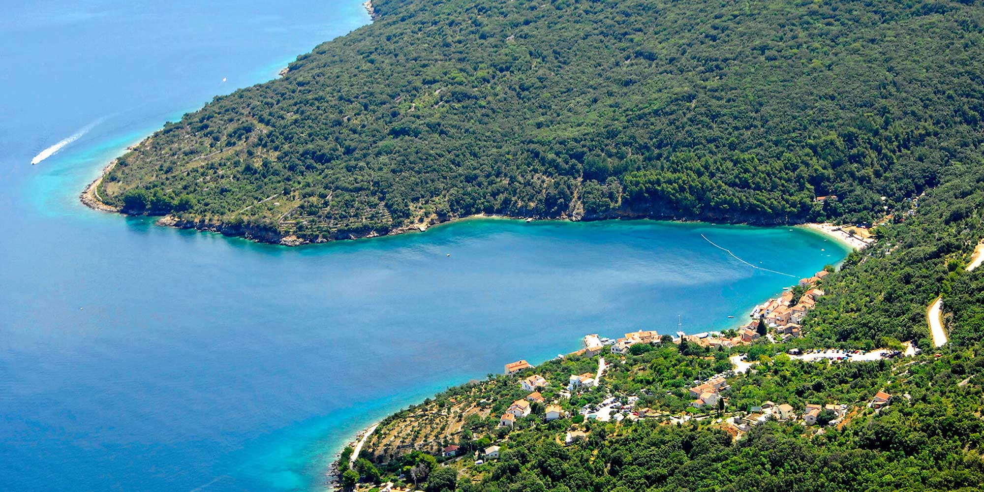 Valun pláž na Cres ubytování a apartmány v blízkosti ...